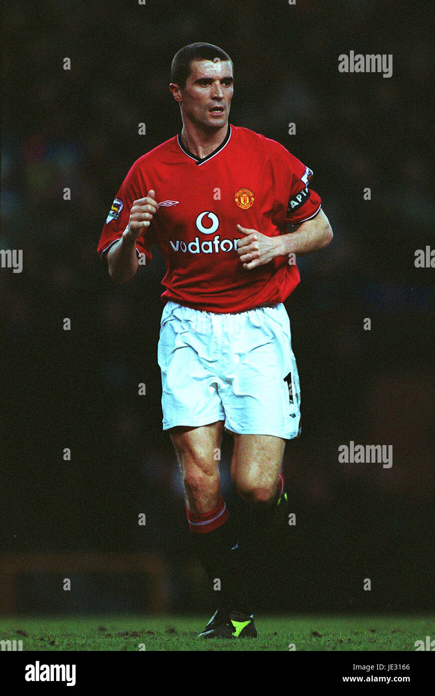 Roy keane manchester united fc hi-res stock photography and images - Alamy