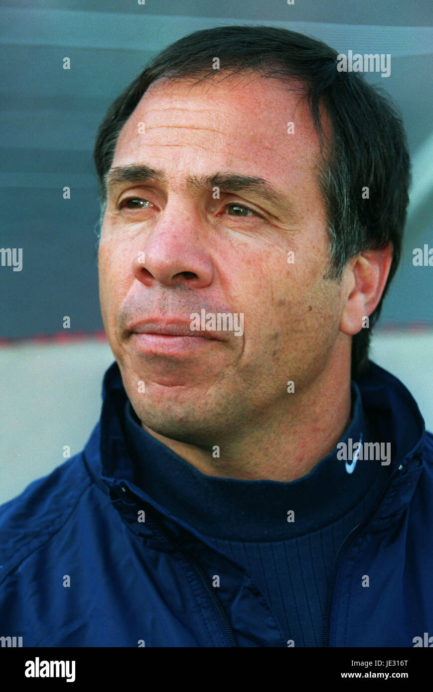 Usa coach bruce arena hi-res stock photography and images - Alamy