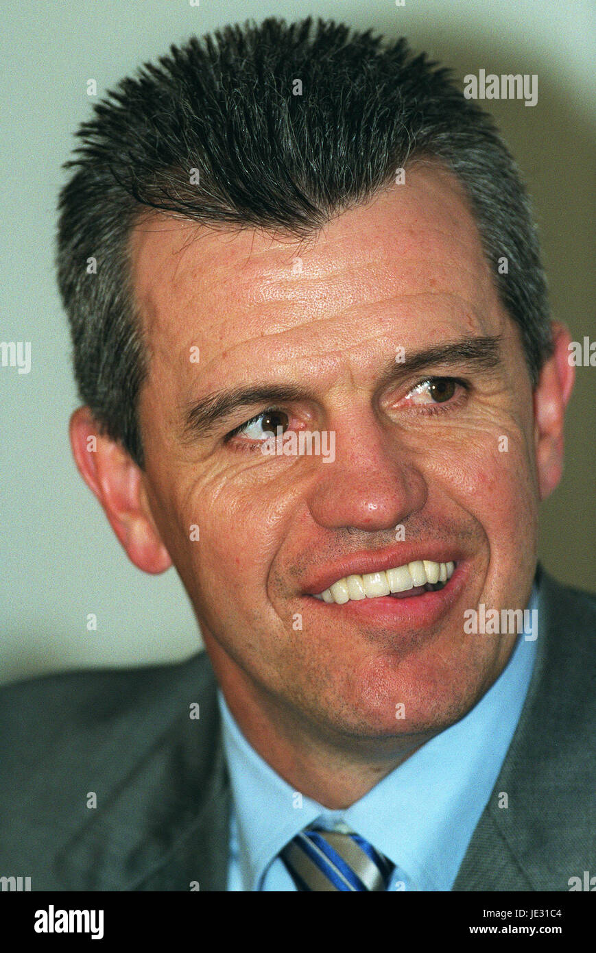 JAVIER AGUIRRE FOOTBALL COACH OF MEXICO ROSE BOWL LOS ANGELES USA 27 ...