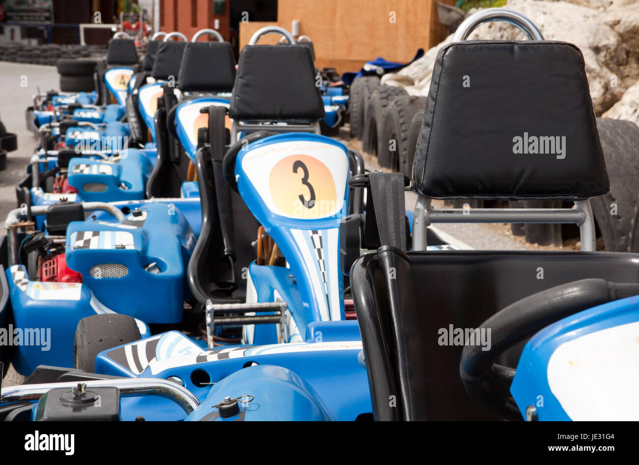 Before race go kart hi-res stock photography and images - Alamy