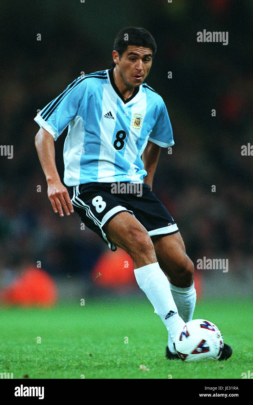 JUAN ROMAN RIQUELME ARGENTINA & BOCO JUNIORS MILLENNIUM STADIUM CARDIFF ...