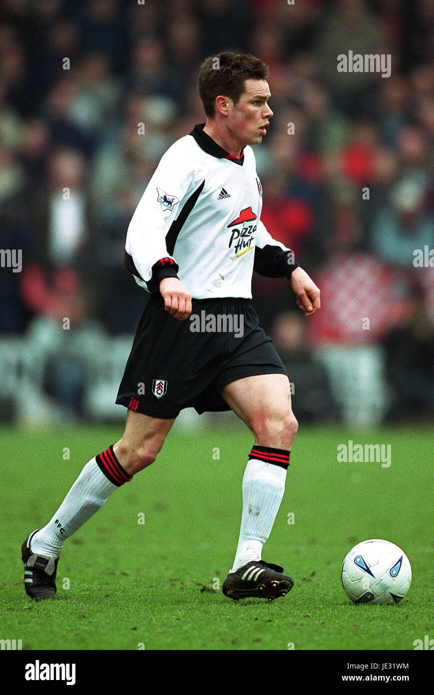 STEVE FINNAN FULHAM FC BRESCOT STADIUM WALSALL ENGLAND 16 February 2002 ...