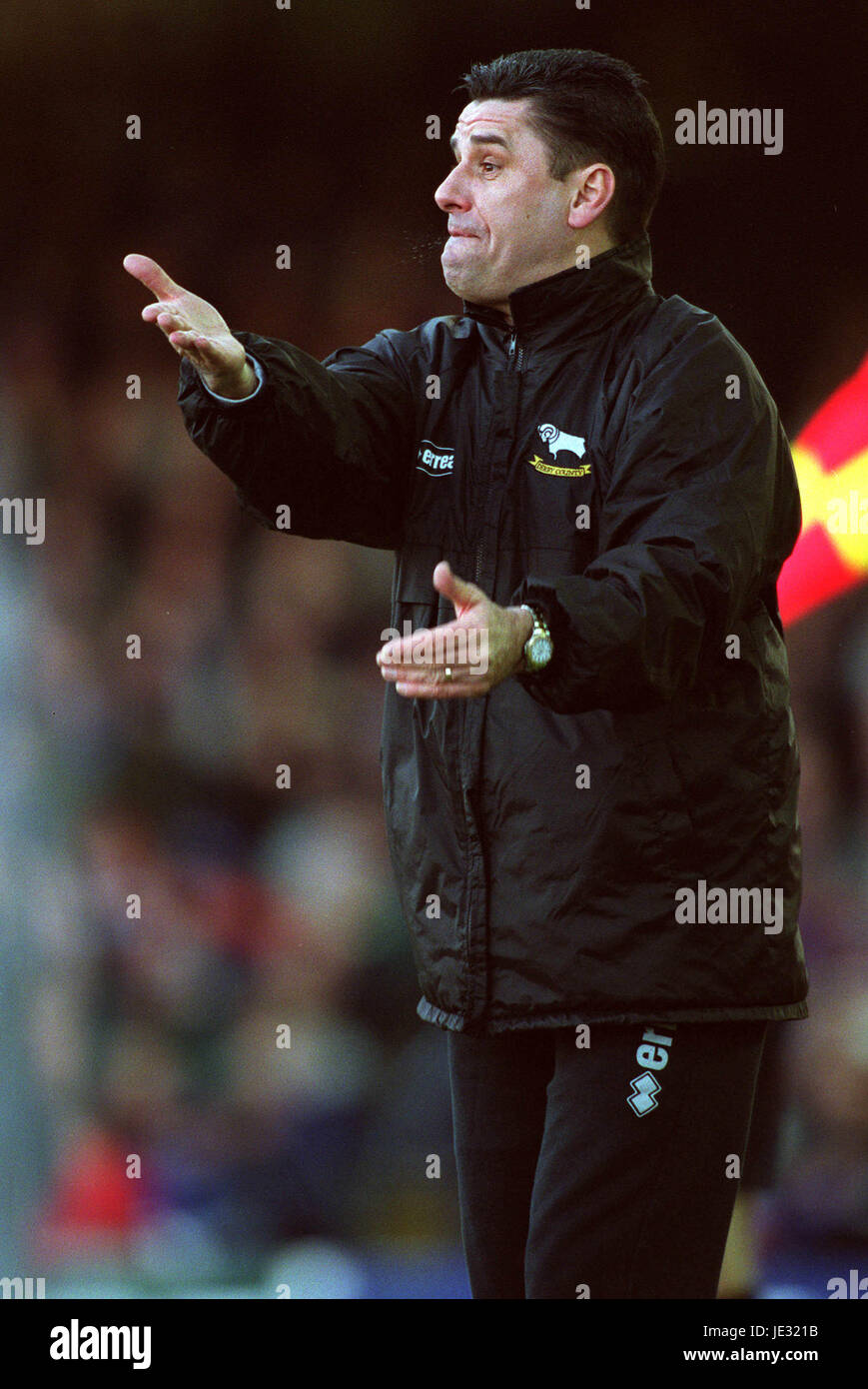 Football manager john gregory hi-res stock photography and images - Alamy