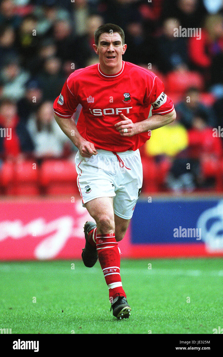CHRIS MORGAN BARNSLEY FC BARNSLEY OAKWELL STADIUM BARNSLEY 02 March ...