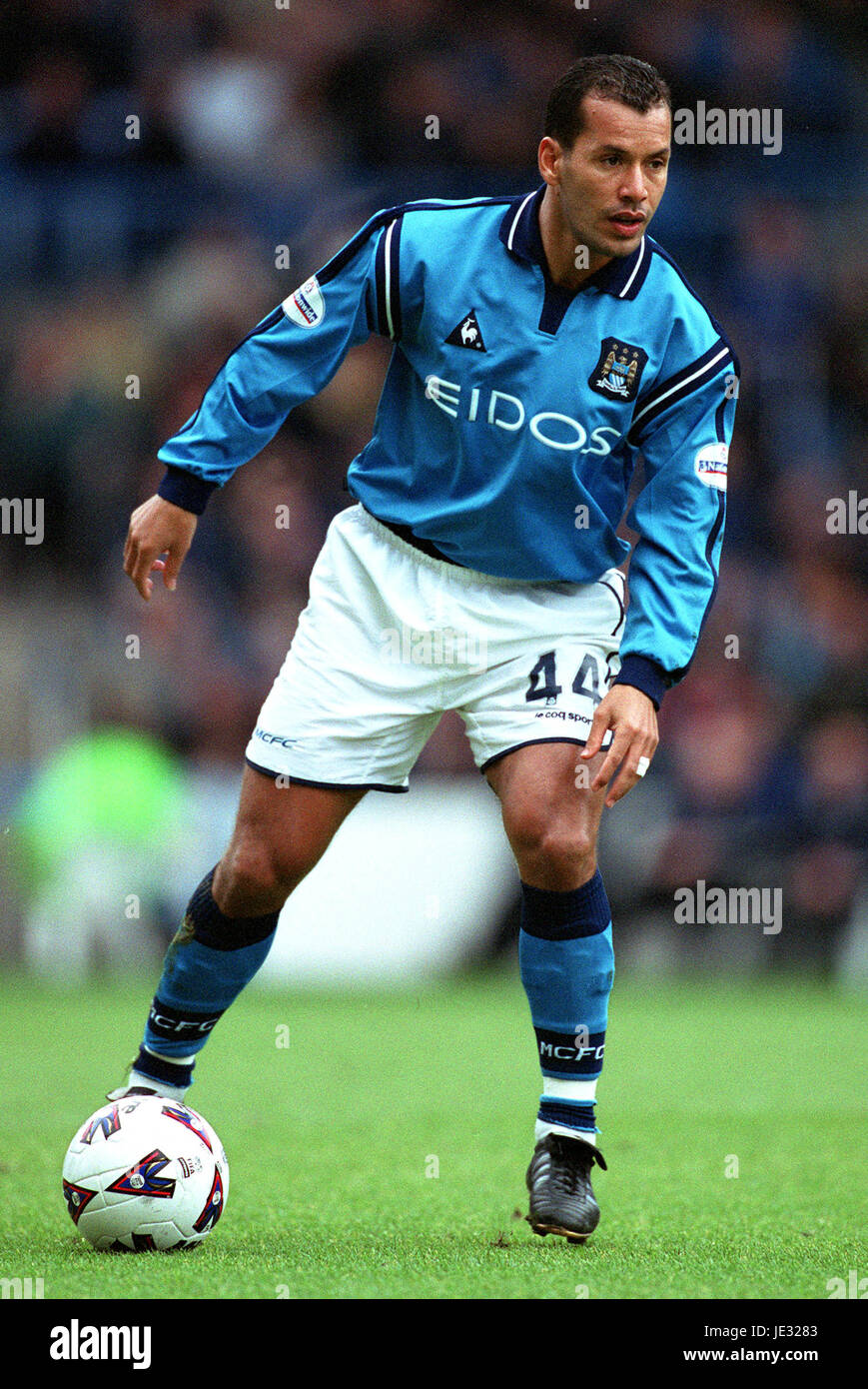 Ali benarbia of manchester city hi-res stock photography and images - Alamy