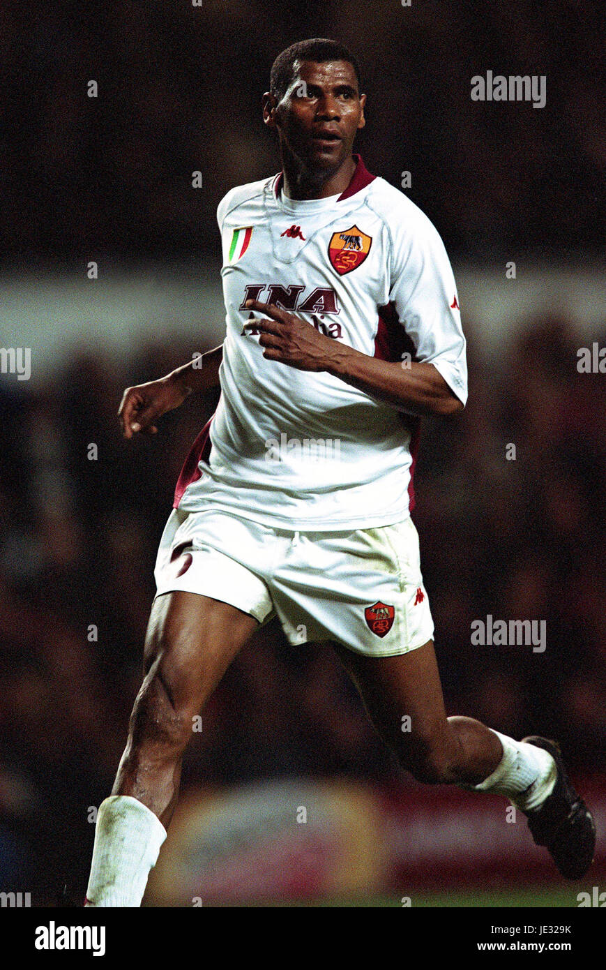 ALDAIR AS ROMA ANFIELD LIVERPOOL ENGLAND 19 March 2002 Stock Photo - Alamy