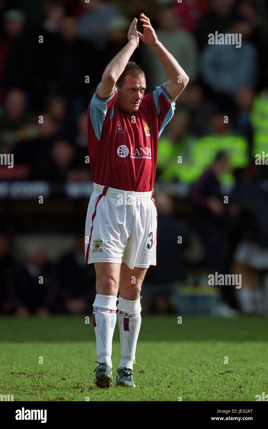 PAUL GASCOIGNE BURNLEY FC BRAMHALL LANE SHEFFIELD ENGLAND 23 March 2002 ...