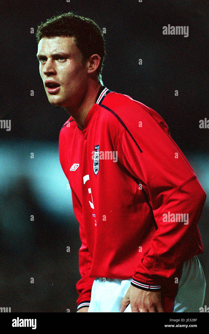 WAYNE BRIDGE ENGLAND & SOUTHAMPTON FC ELLAND ROAD LEEDS ENGLAND 26 ...