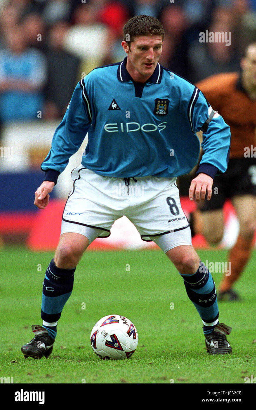 JON MACKEN MANCHESTER CITY FC MOLINEUX WOLVERHAMPTON ENGLAND 01 April ...