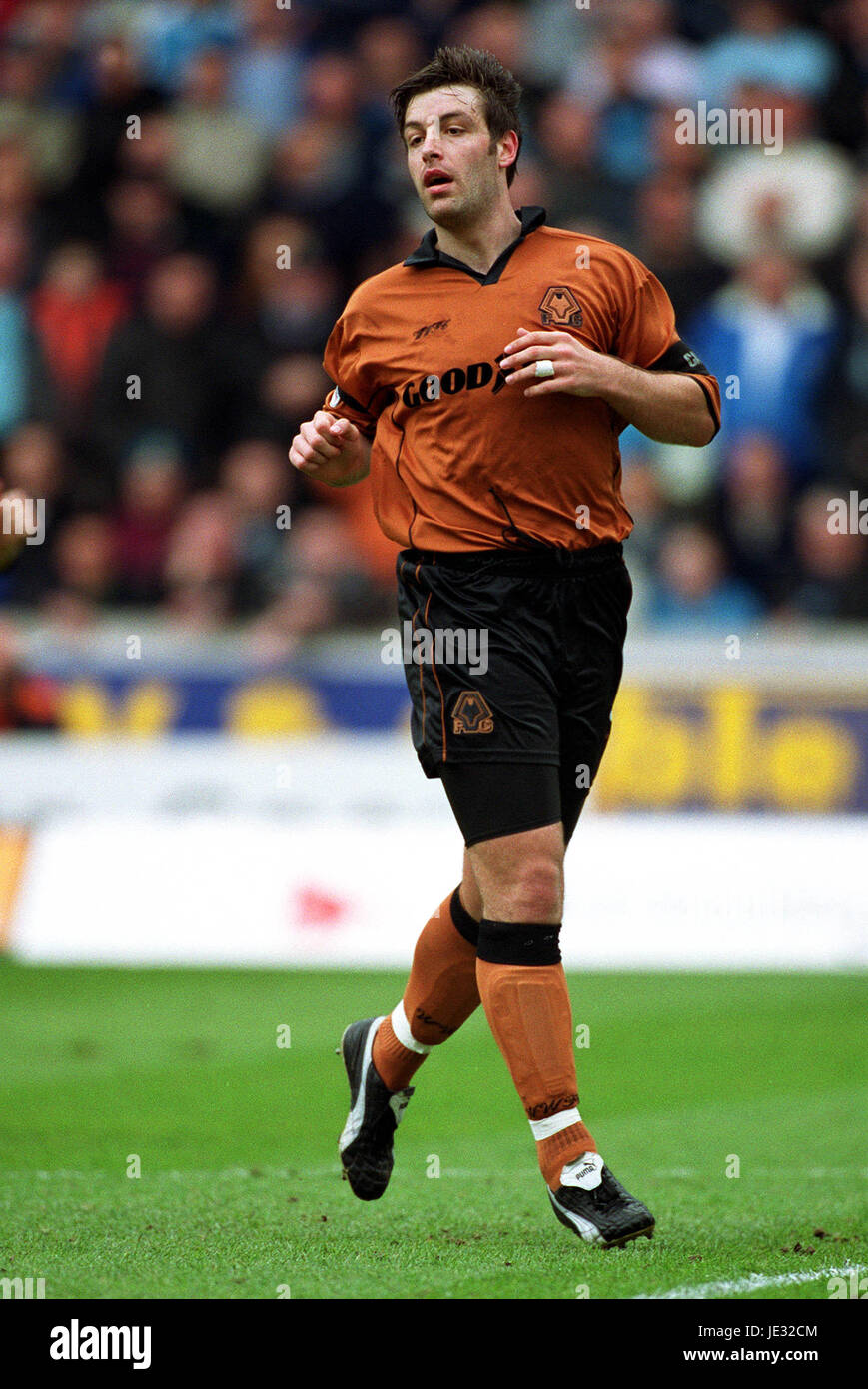 Paul butler wolverhampton wanderers hi-res stock photography and images ...