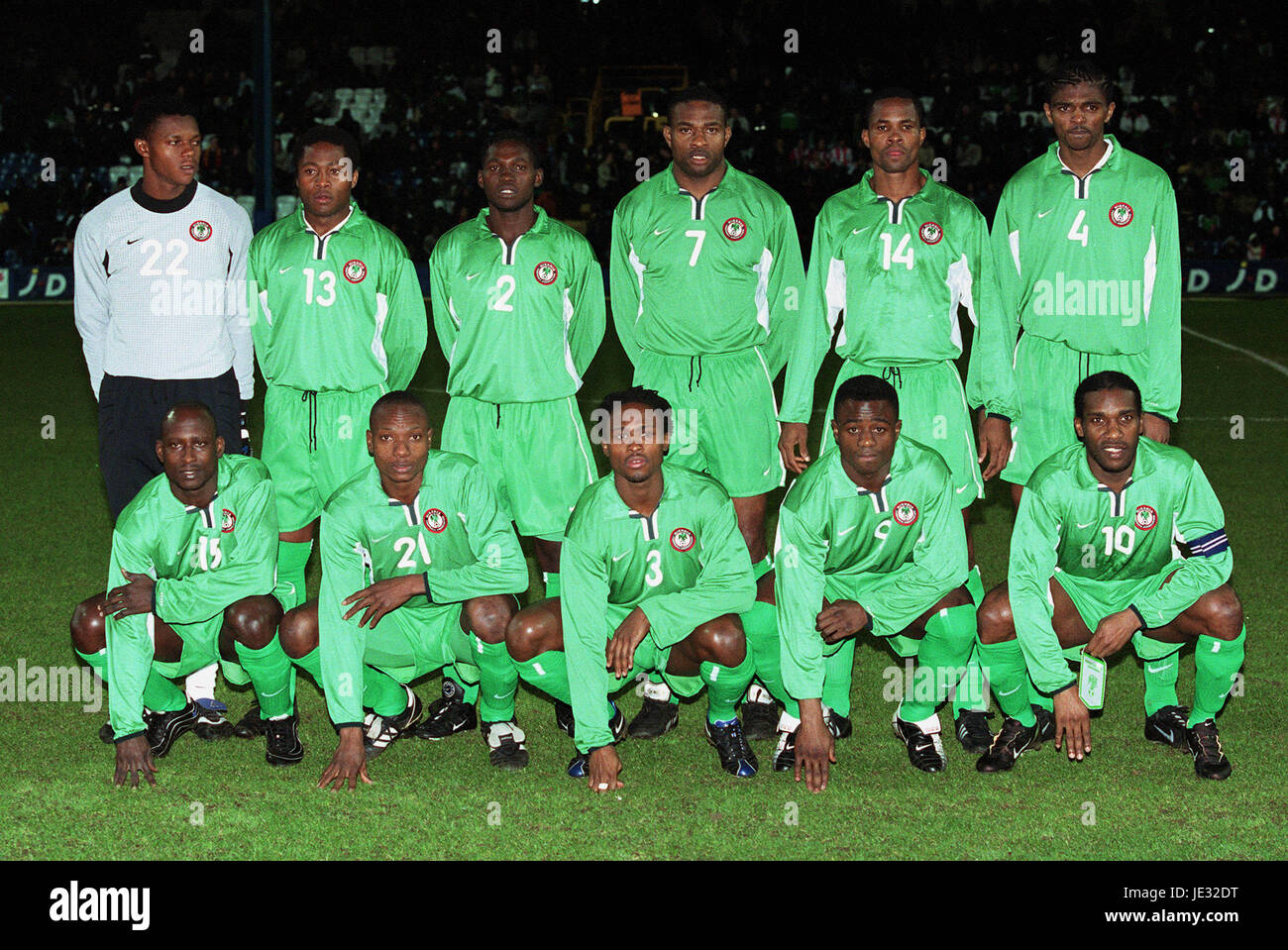 Paraguay paraguay team group stade hi-res stock photography and images ...