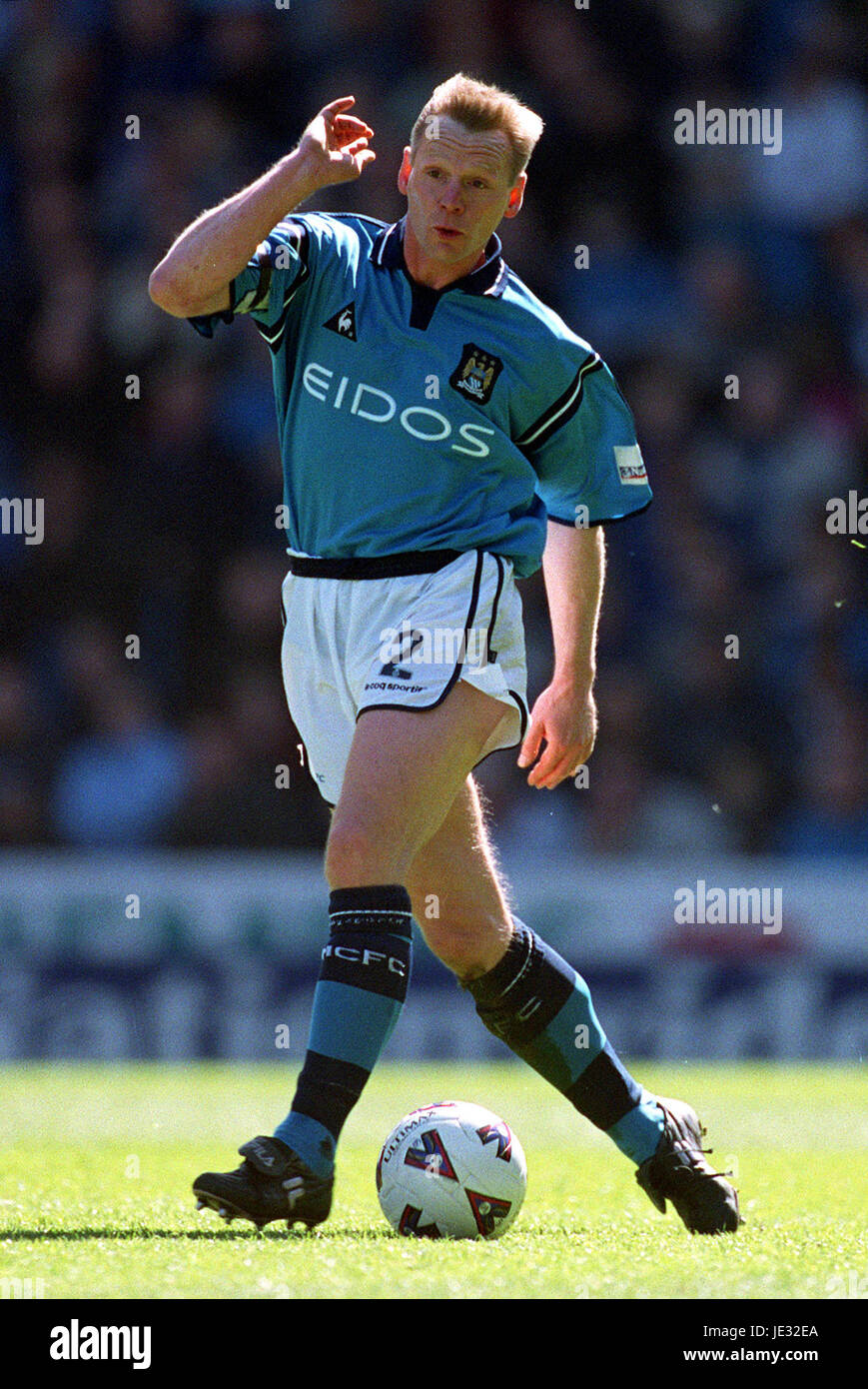 Stuart pearce manchester city hi-res stock photography and images - Alamy
