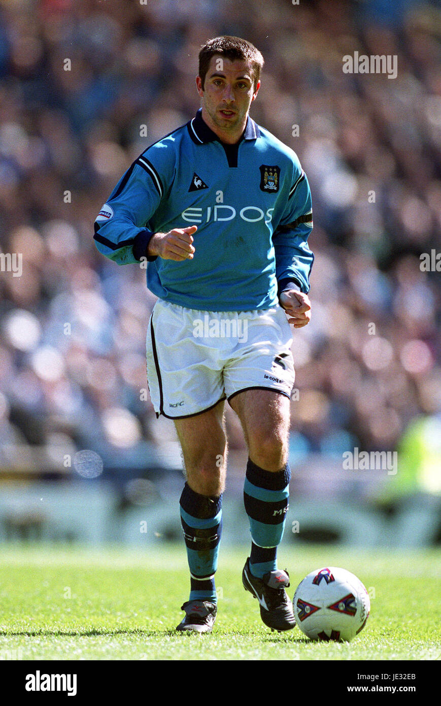 KEVIN HORLOCK MANCHESTER CITY FC MAINE ROAD MANCHESTER ENGLAND 06 April ...