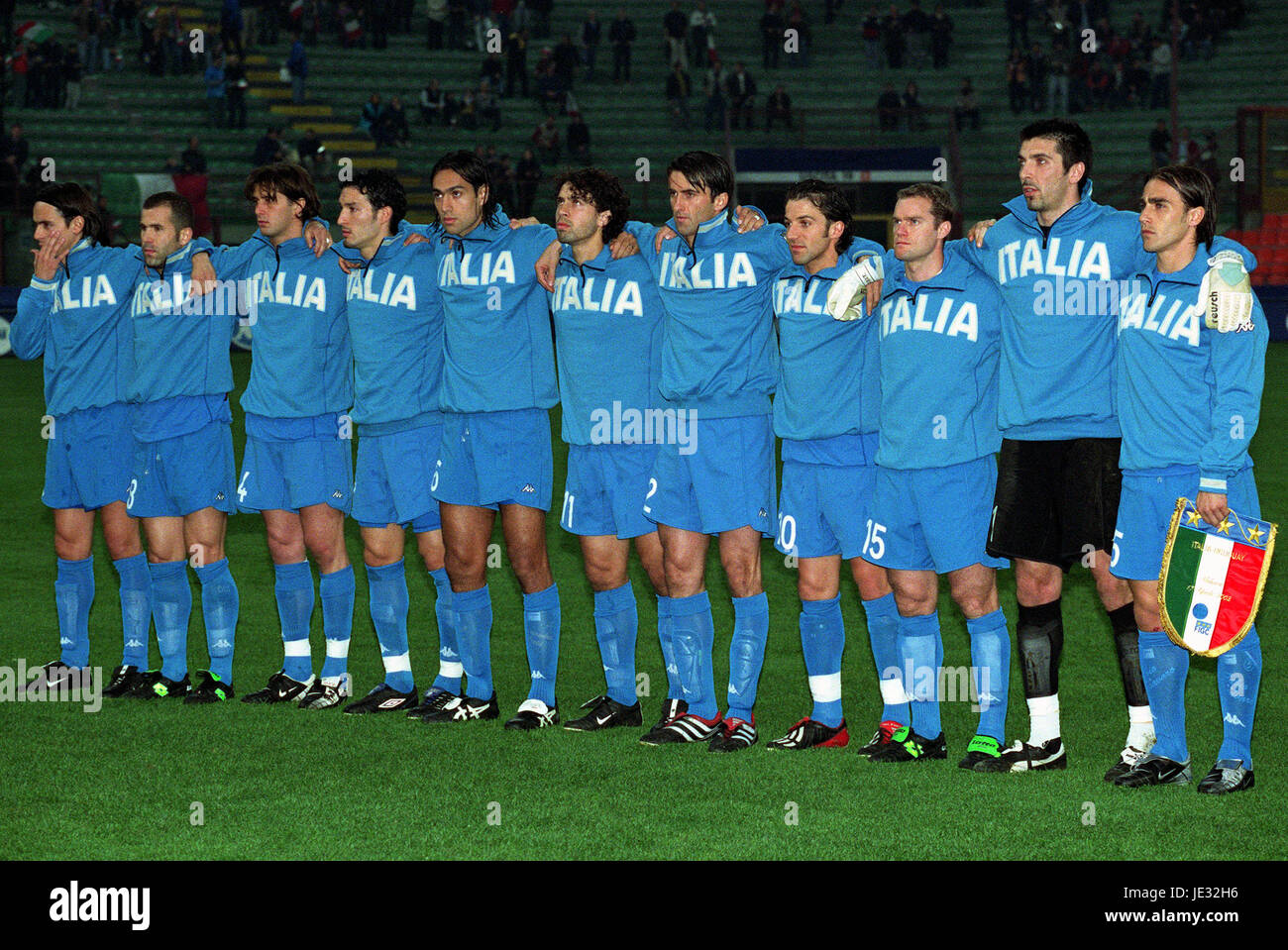 Team italy bench hi-res stock photography and images - Alamy