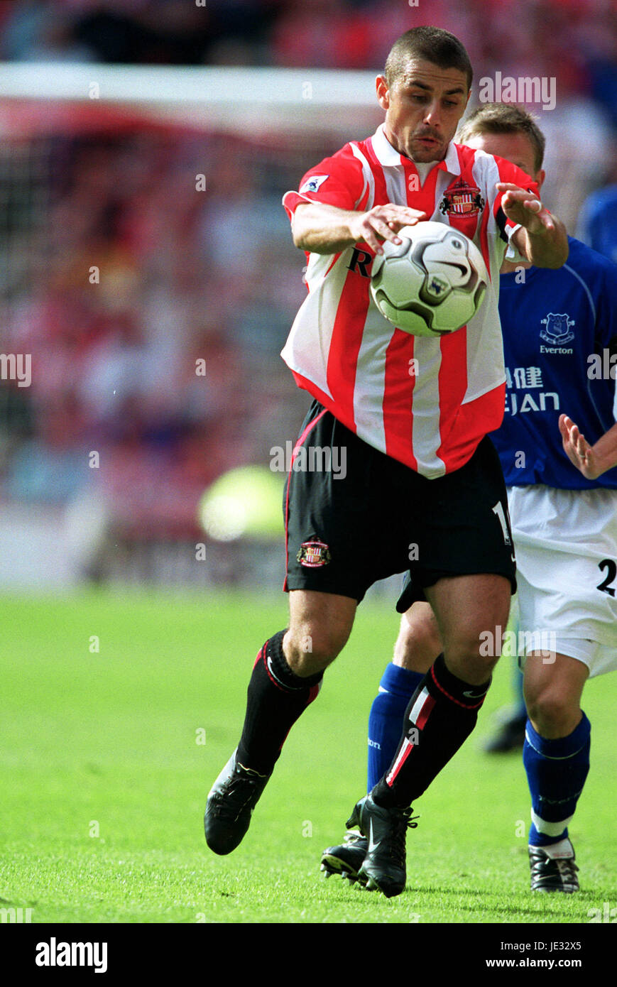 Kevin phillips england hi-res stock photography and images - Alamy