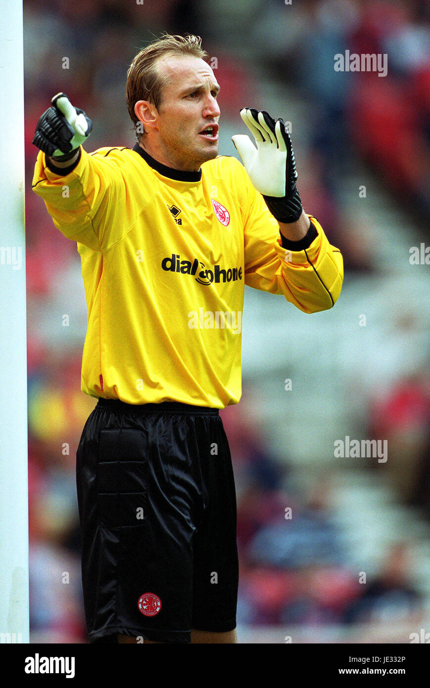 MARK SCHWARZER MIDDLESBROUGH FC RIVERSIDE STADIUM MIDDLESBROUGH ENGLAND ...