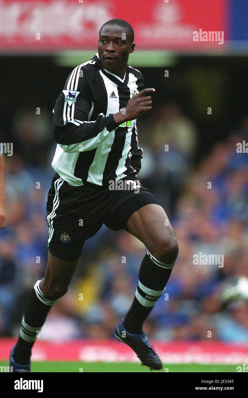 SHOLA AMEOBI NEWCASTLE UNITED FC STAMFORD BRIDGE LONDON ENGLAND 14 ...