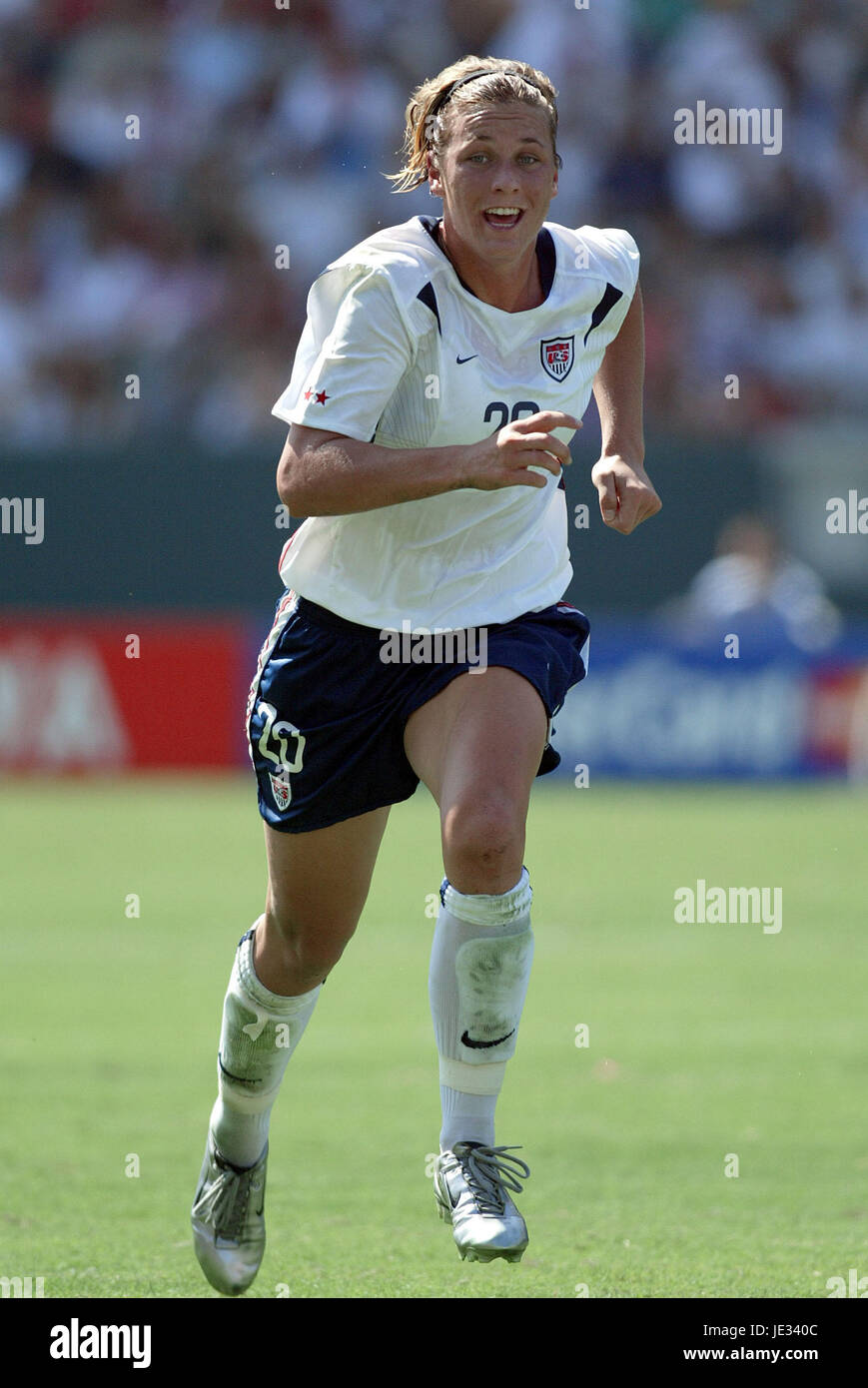 Abby wambach hi-res stock photography and images - Alamy