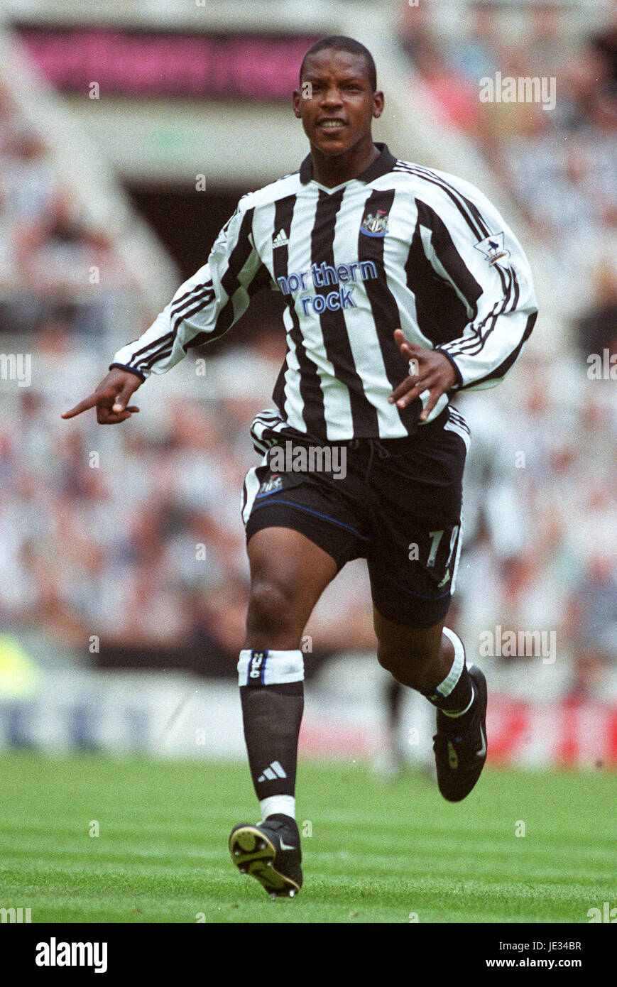 TITUS BRAMBLE NEWCASTLE UNITED FC ST. JAMES PARK NEWCASTLE ENGLAND 23 ...