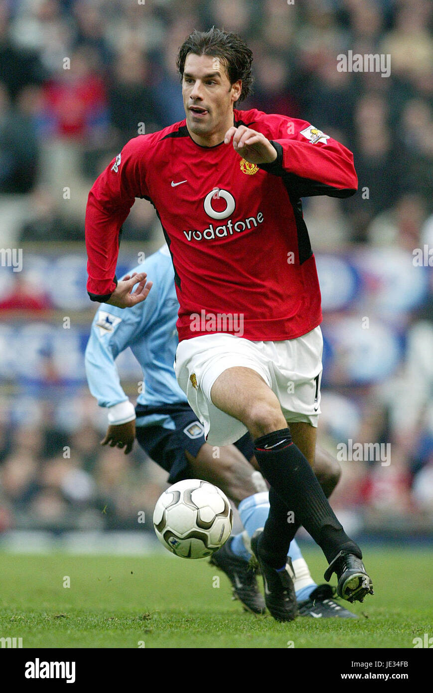 RUUD VAN NISTELROOY MANCHESTER UNITED FC OLD TRAFFORD MANCHESTER ...