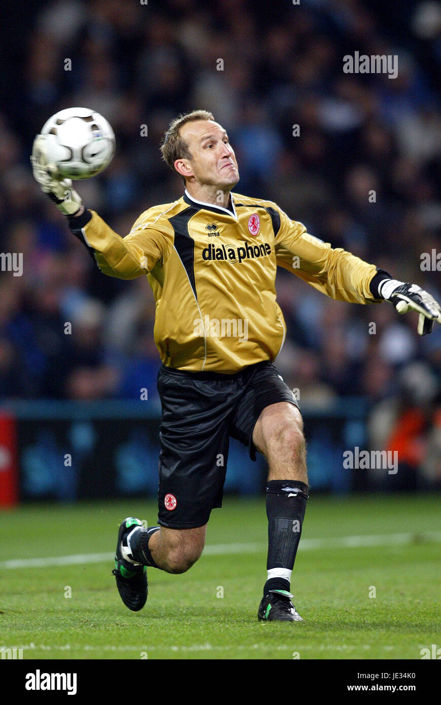 MARK SCHWARZER MIDDLESBROUGH FC CITY OF MANCHESTER STADIUM MANCHESTER ...