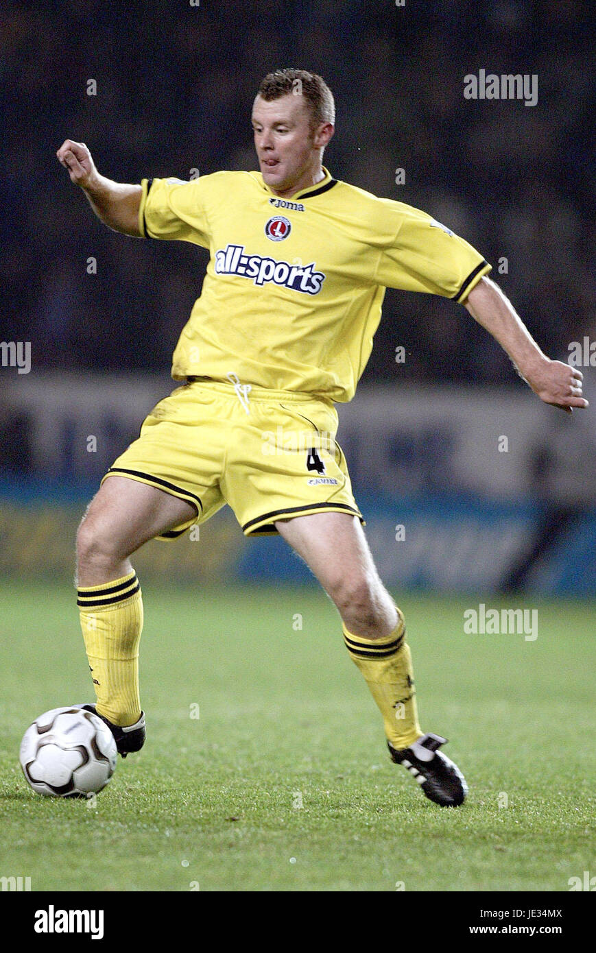 GRAHAM STUART CHARLTON ATHLETIC FC WALKERS STADIUM LEICESTER ENGLAND 22 ...