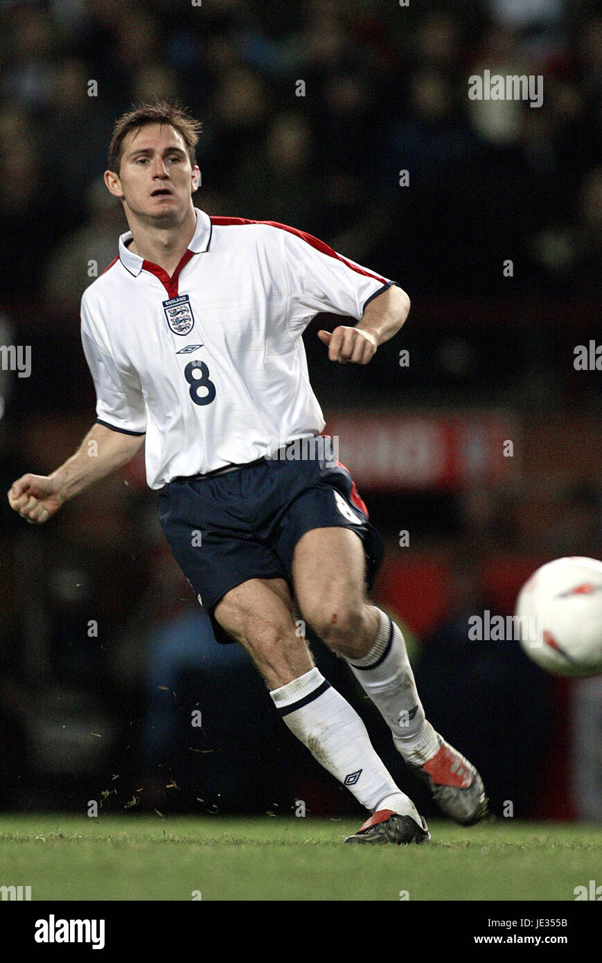 FRANK LAMPARD ENGLAND & CHELSEA FC OLD TRAFFORD MANCHESTER ENGLAND 16 ...