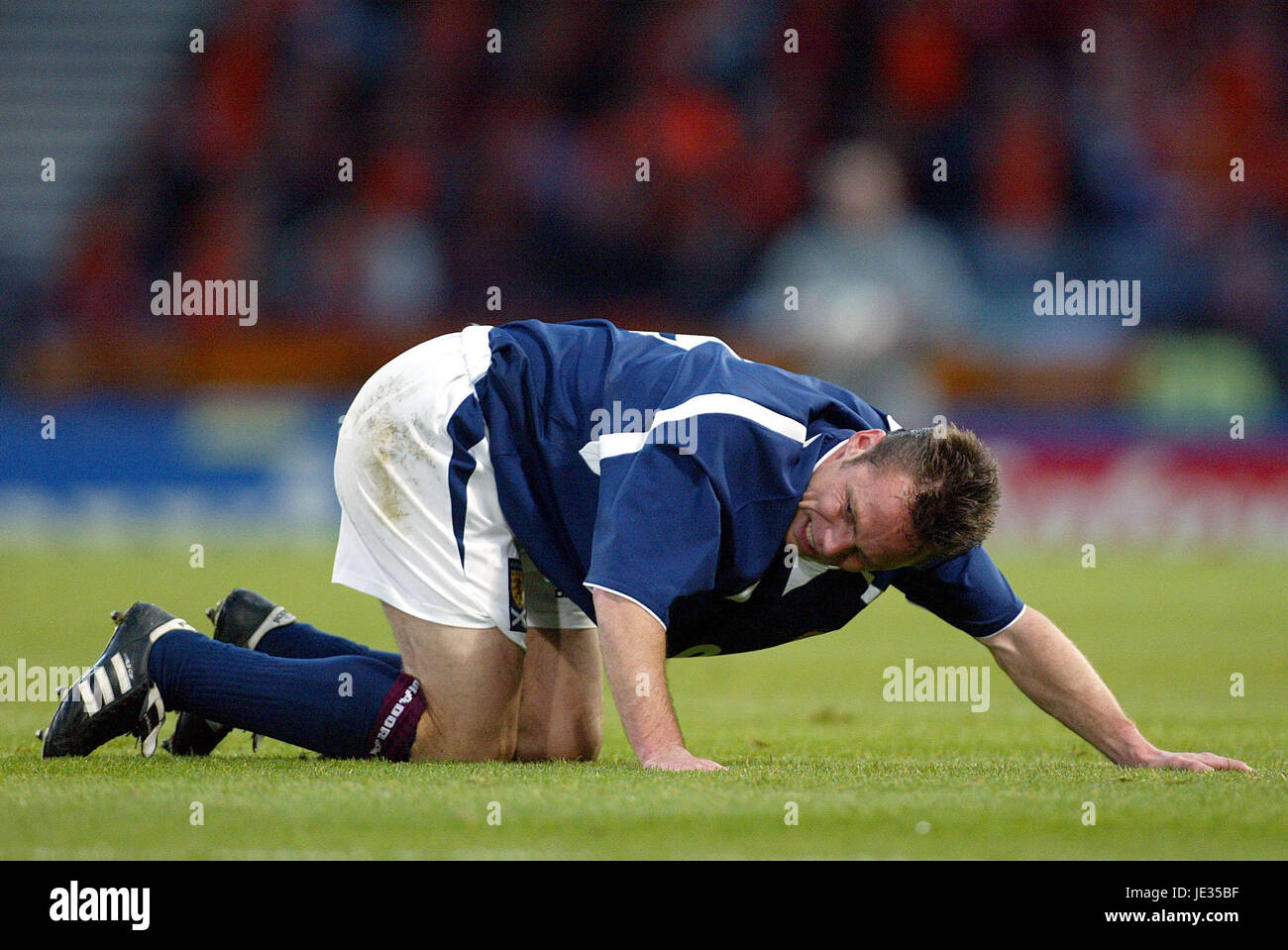 PAUL DICKOV SCOTLAND & LEICESTER CITY FC HAMPDEN PARK GLASGOW SCOTLAND ...