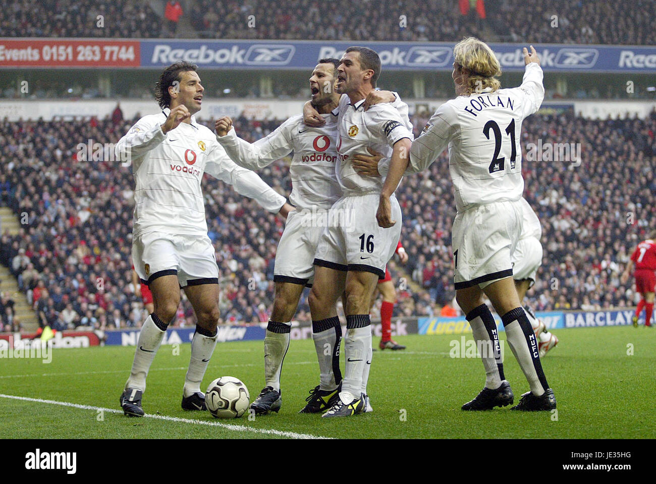 Liverpool roy keane hi-res stock photography and images - Alamy