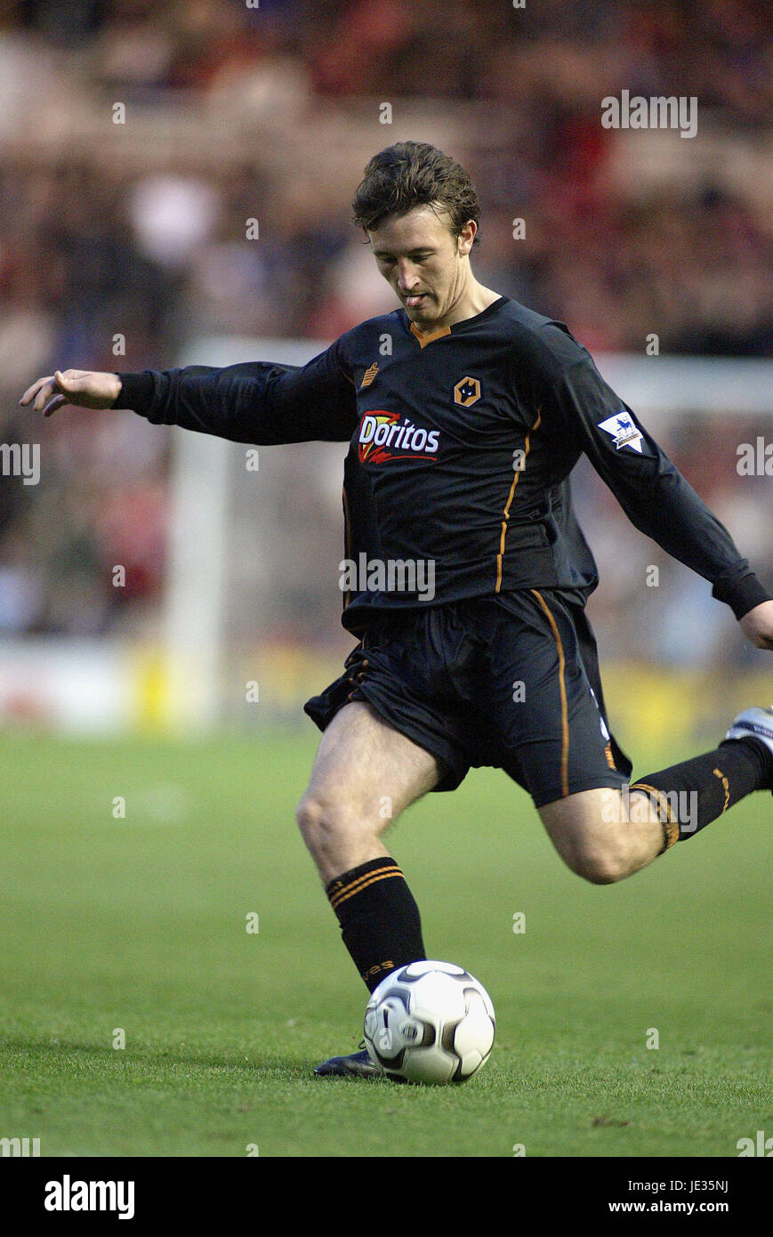 Wolverhampton wanderers lee naylor hi-res stock photography and images ...