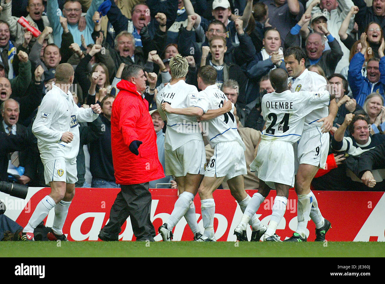 ALAN SMITH & LEEDS FANS LIVERPOOL V LEEDS UNITED FC ANFIELD LIVERPOOL ...