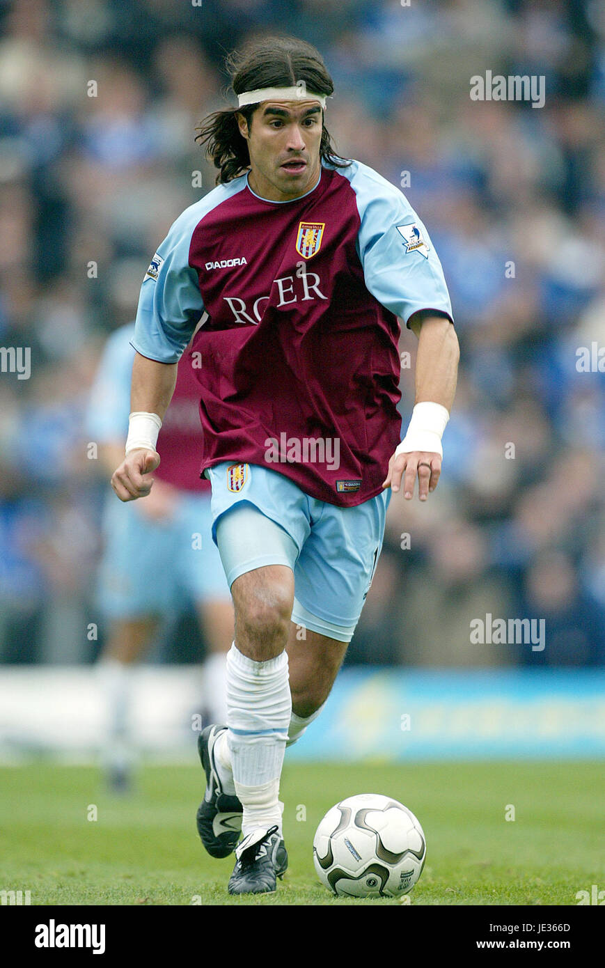 Juan pablo angel of aston villa hi-res stock photography and images - Alamy