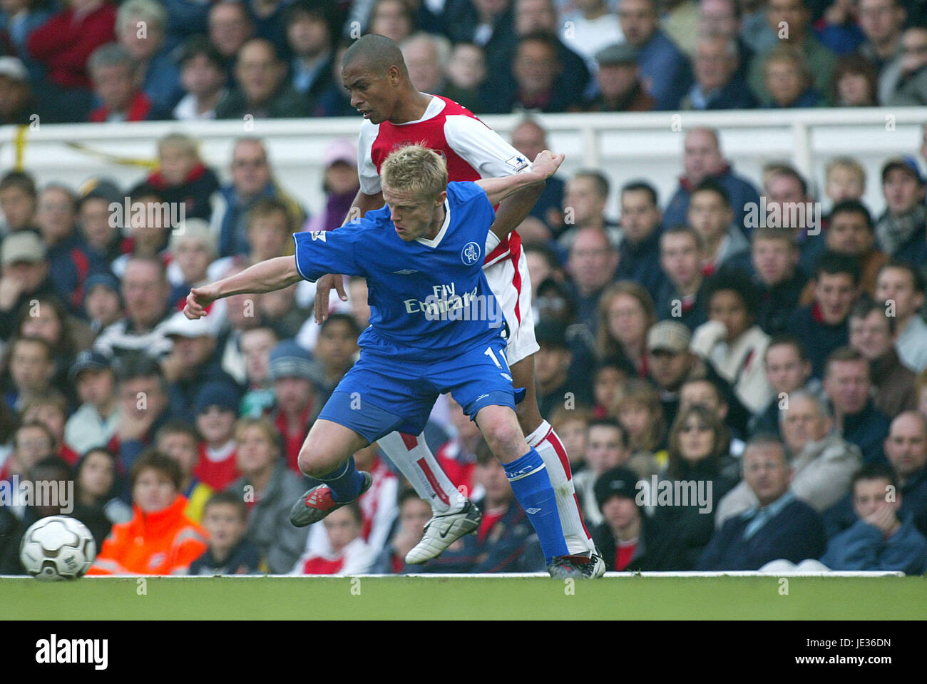Damien duff chelsea 2003 hi-res stock photography and images - Alamy