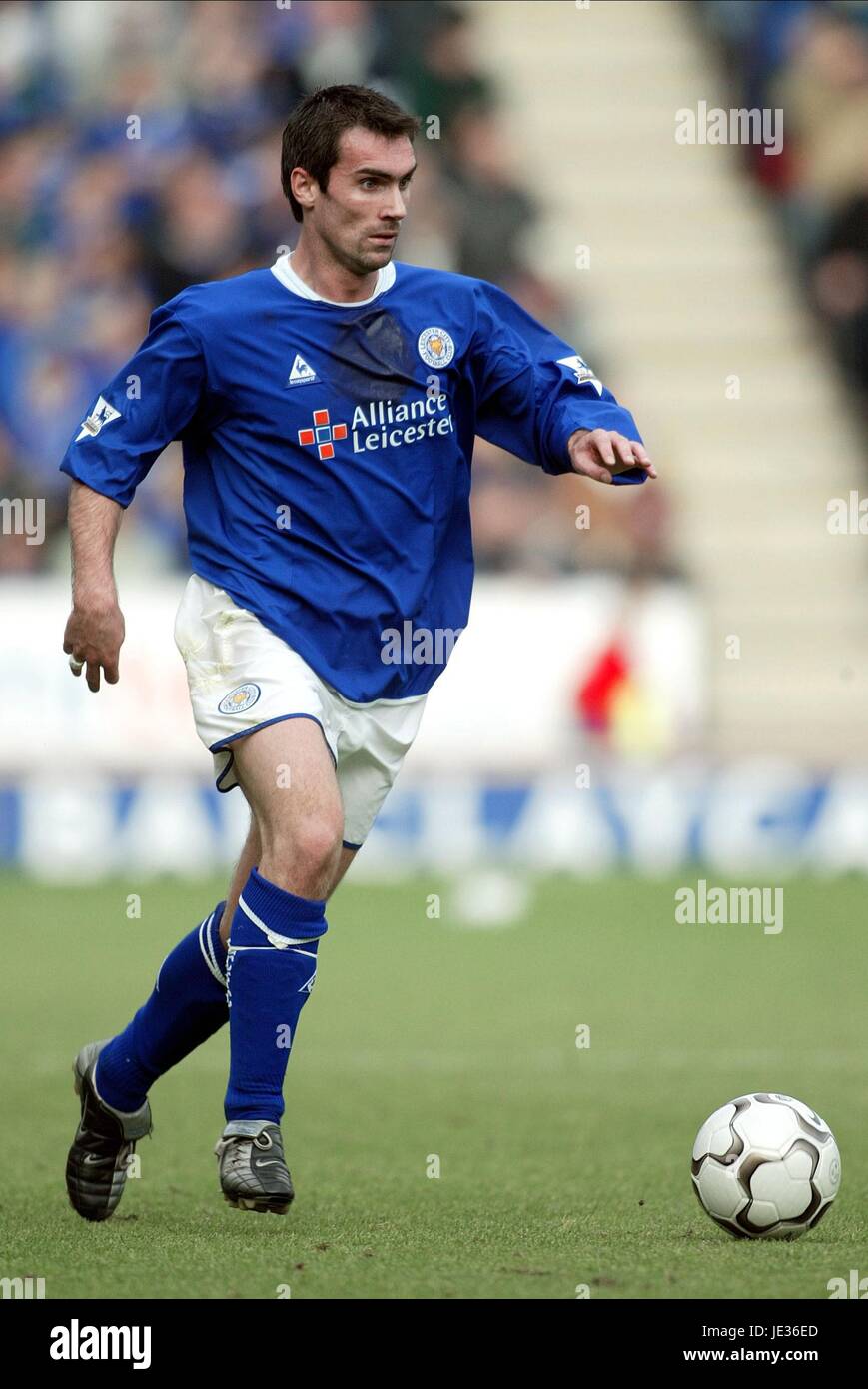KEITH GILLESPIE LEICESTER CITY FC WALKERS STADIUM LEICESTER ENGLAND 19 ...