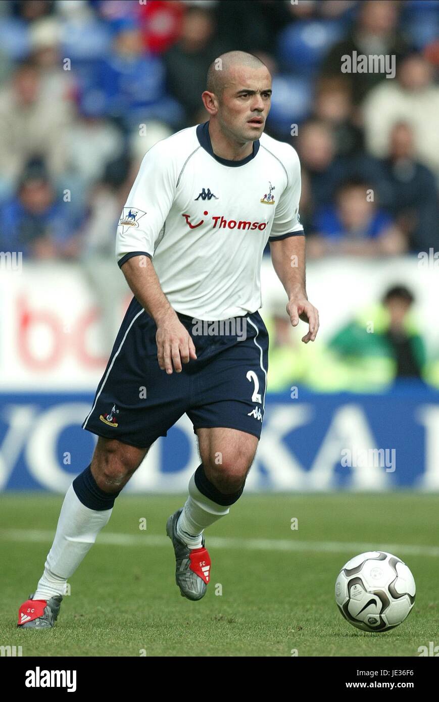 STEPHEN CARR TOTTENHAM HOTSPUR FC WALKERS STADIUM LEICESTER ENGLAND 19 ...