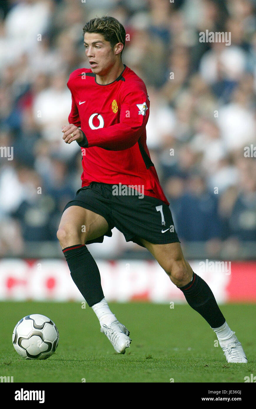 CRISTIANO RONALDO MANCHESTER UNITED FC ELLAND ROAD LEEDS ENGLAND 18 ...