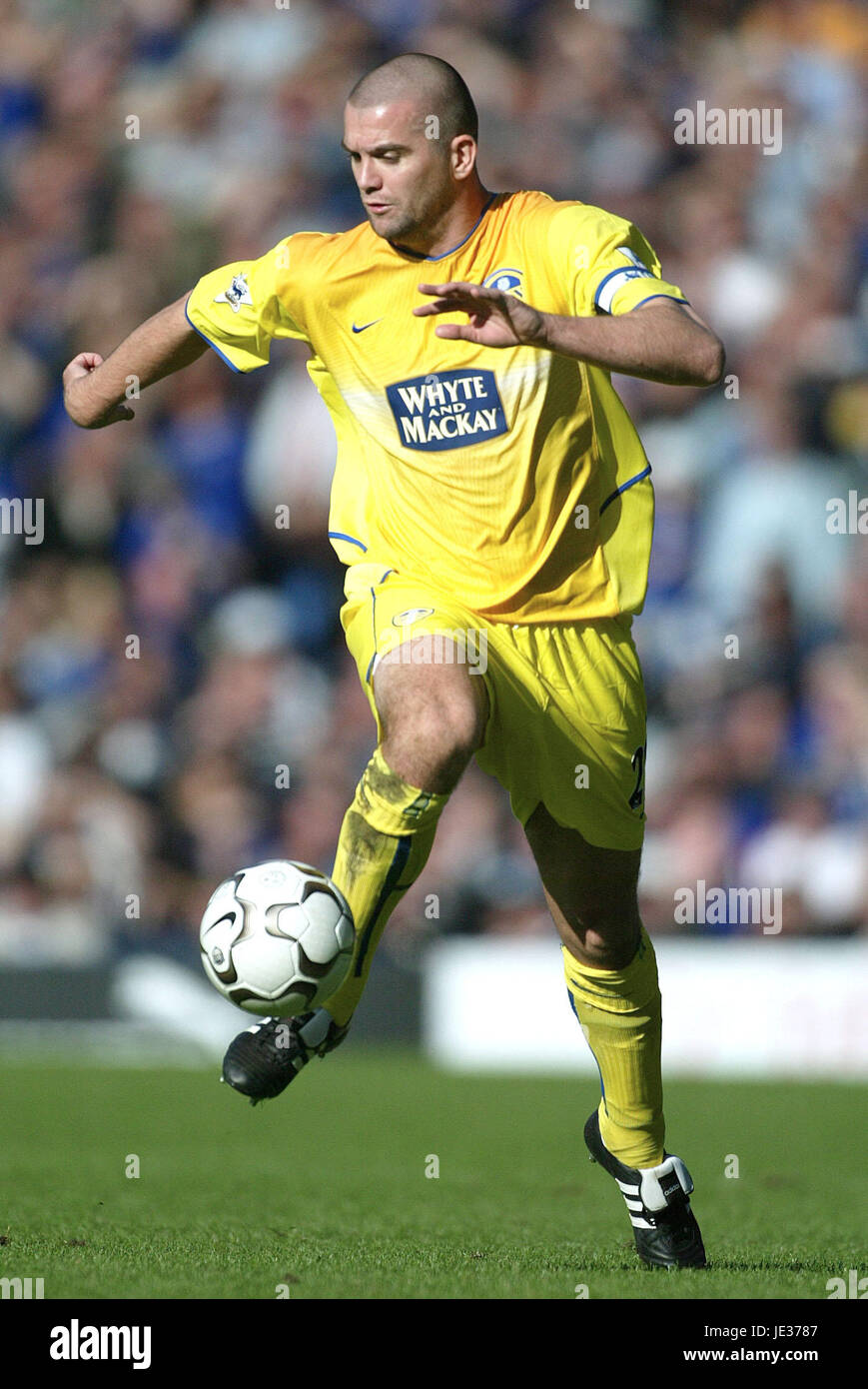 DOMINIC MATTEO LEEDS UNITED FC GOODISON PARK LIVERPOOL ENGLAND 28 ...