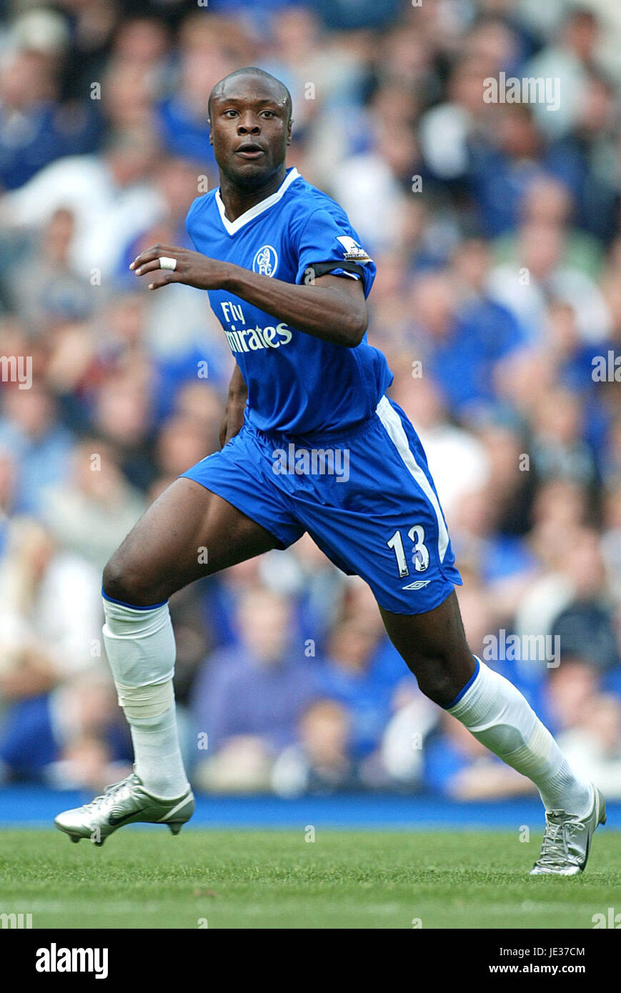 WILLIAM GALLAS CHELSEA FC STAMFORD BRIDGE CHELSEA LONDON ENGLAND 27 ...