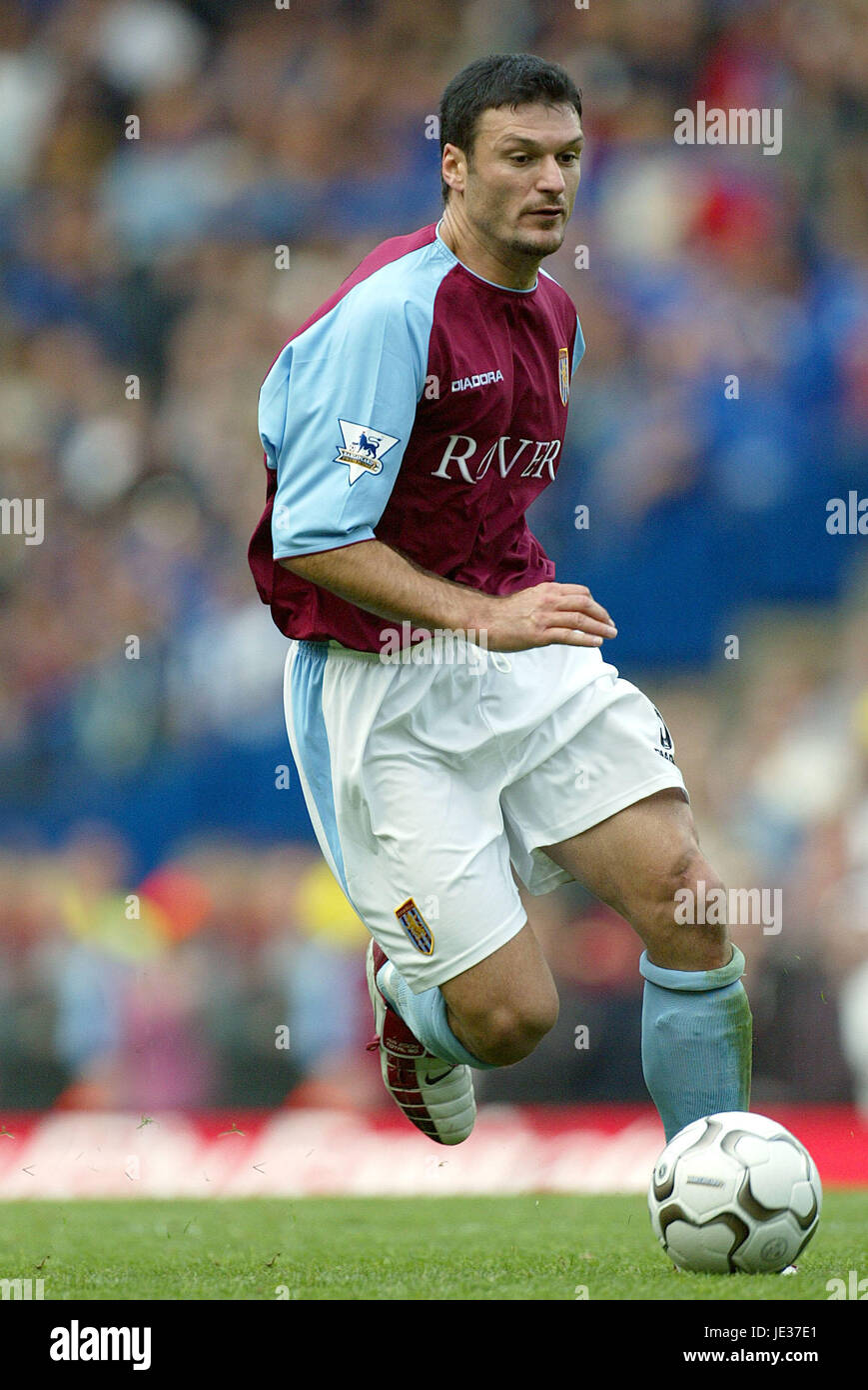 OZALAN ALPAY ASTON VILLA FC STAMFORD BRIDGE CHELSEA LONDON ENGLAND 27 ...