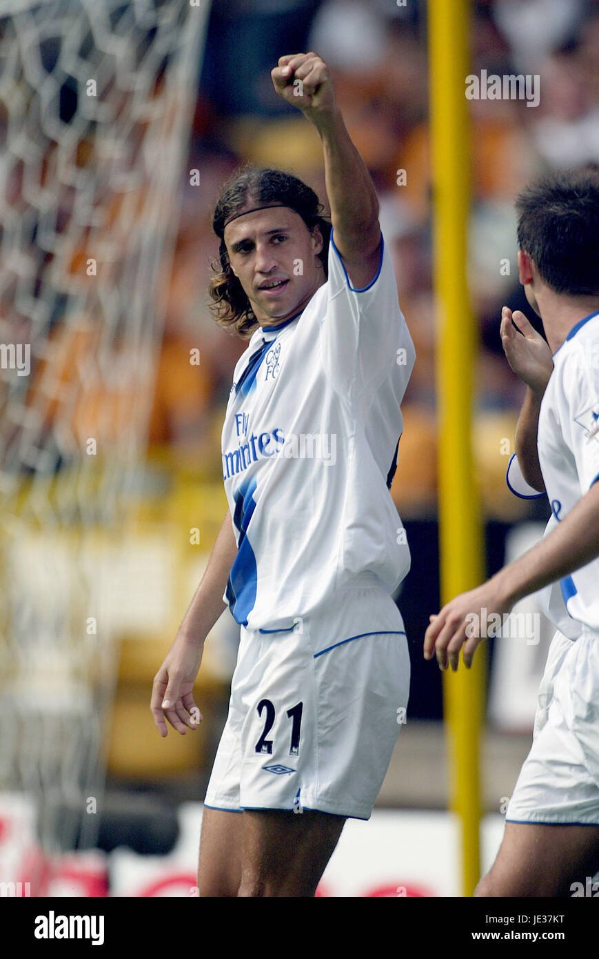 Crespo chelsea 2003 hi-res stock photography and images - Alamy