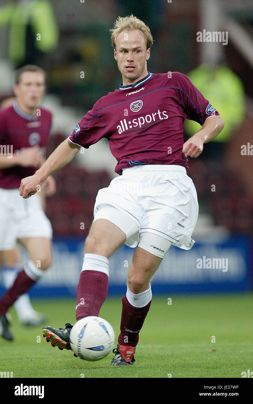 NEIL MACFARLANE HEART OF MIDLOTHIAN FC TYNECASTLE STADIUM EDINBURGH 21 ...