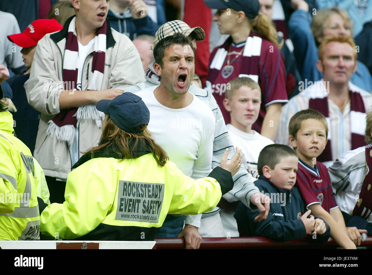 Hearts fc fans hi-res stock photography and images - Alamy