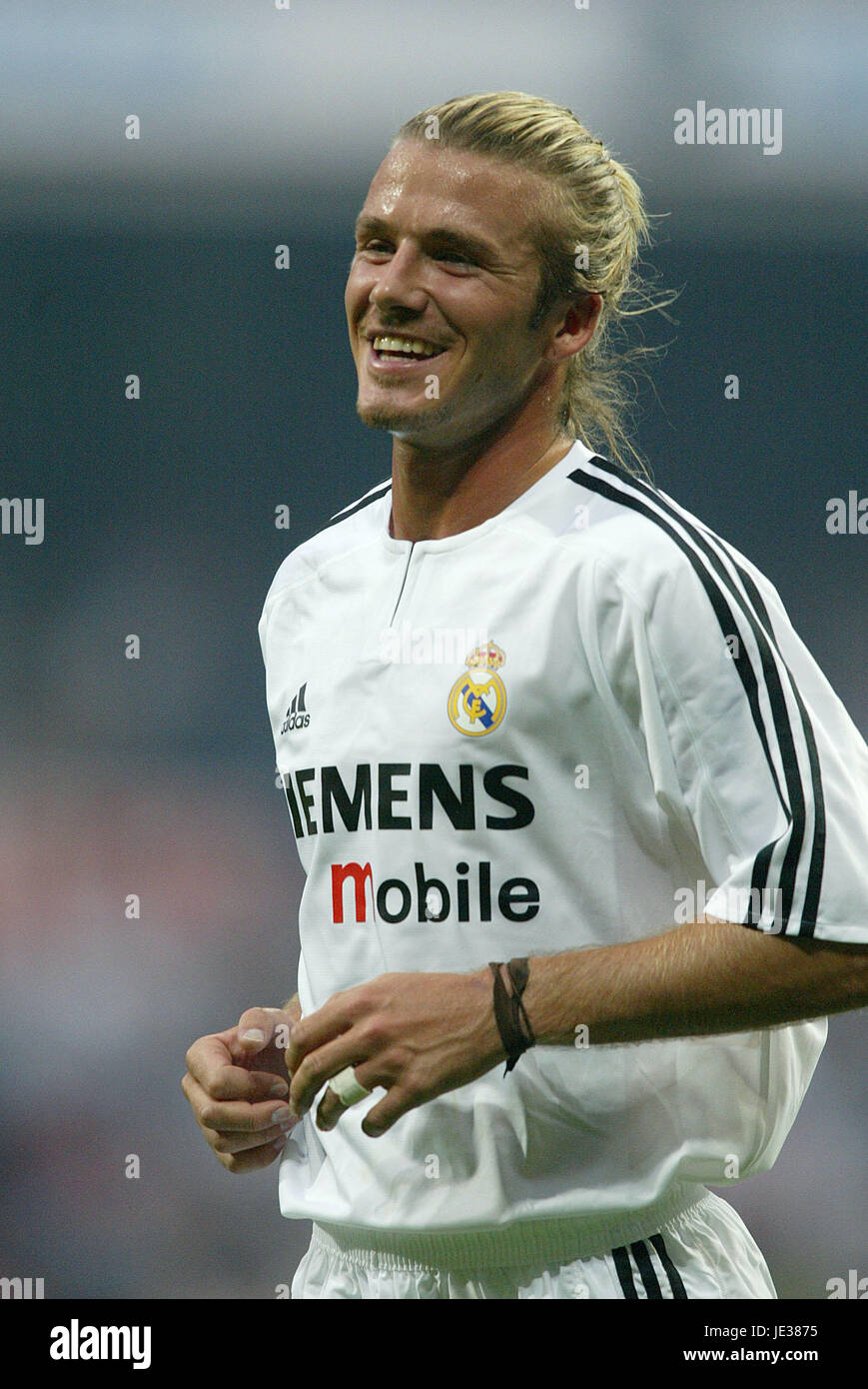 DAVID BECKHAM REAL MADRID CF SANTIAGO BERNABEU MADRID 13 September 2003 ...