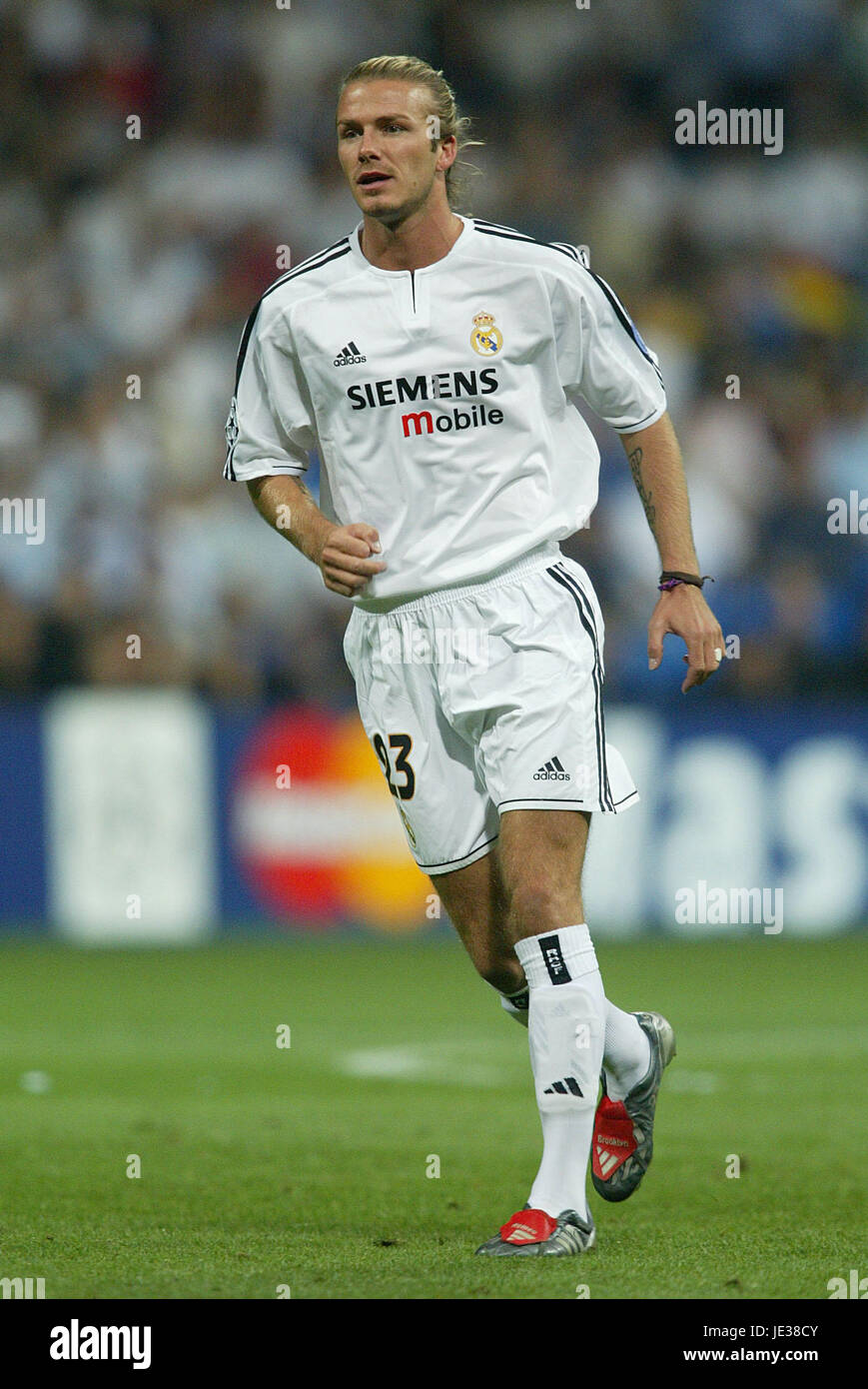 DAVID BECKHAM REAL MADRID CF SANTIAGO BERNABEU MADRID SPAIN 16 ...
