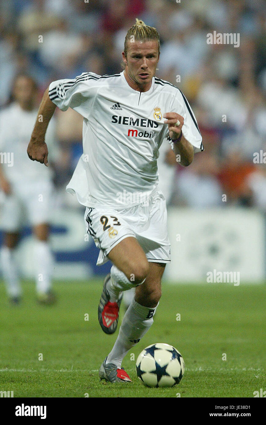 DAVID BECKHAM REAL MADRID CF SANTIAGO BERNABEU MADRID SPAIN 16 ...