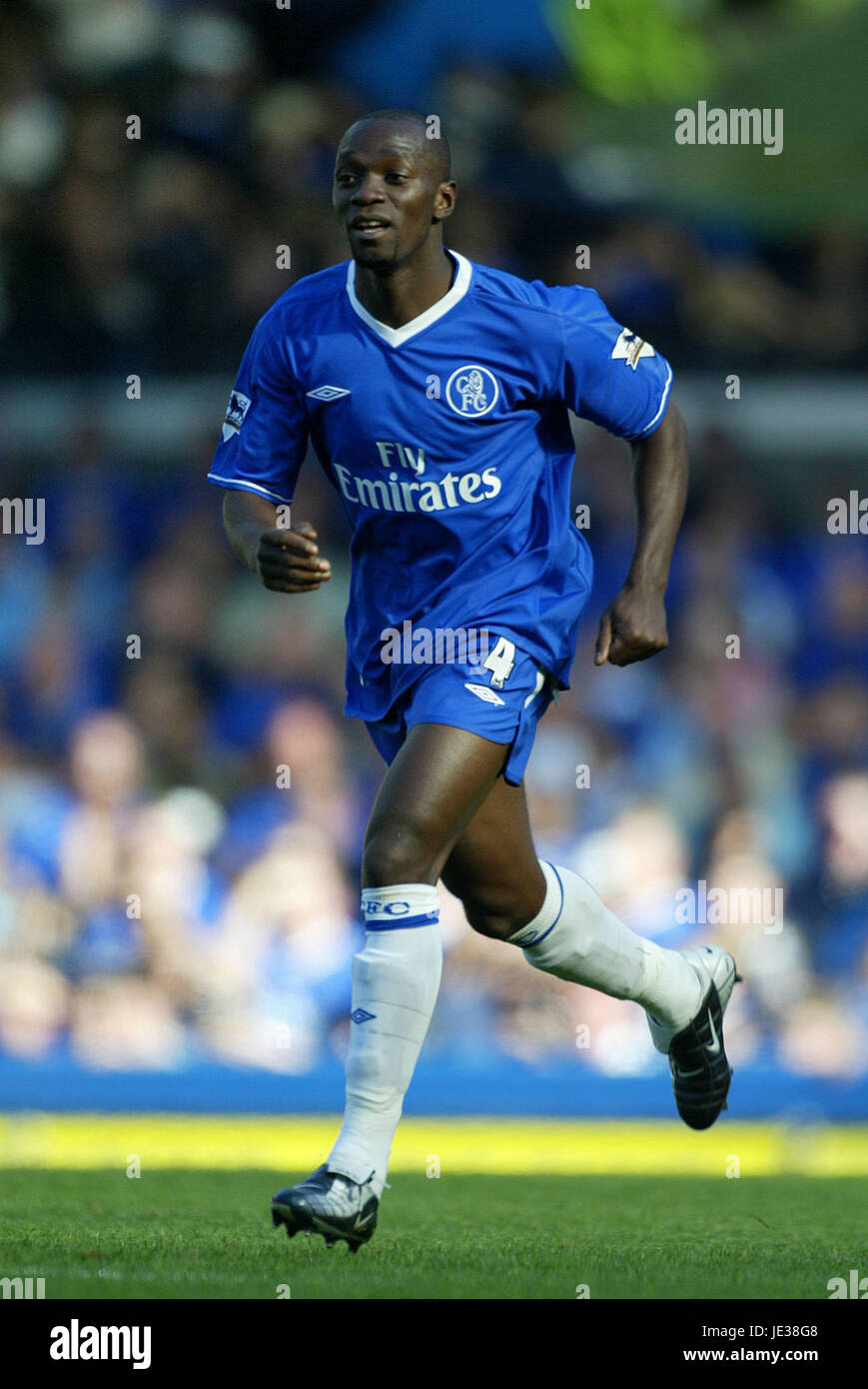Stamford bridge claude makelele hi-res stock photography and images - Alamy
