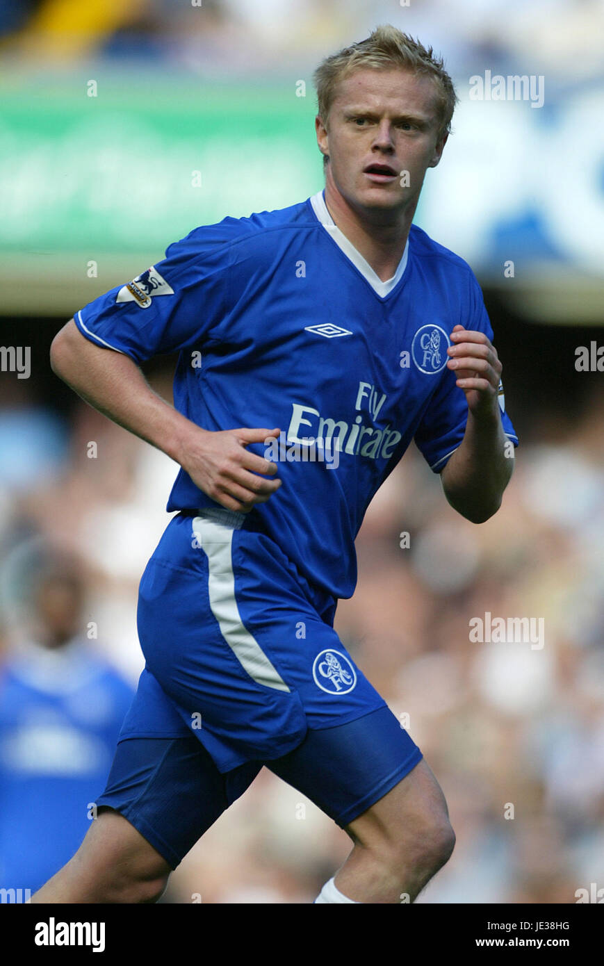 Damien duff chelsea 2003 hi-res stock photography and images - Alamy