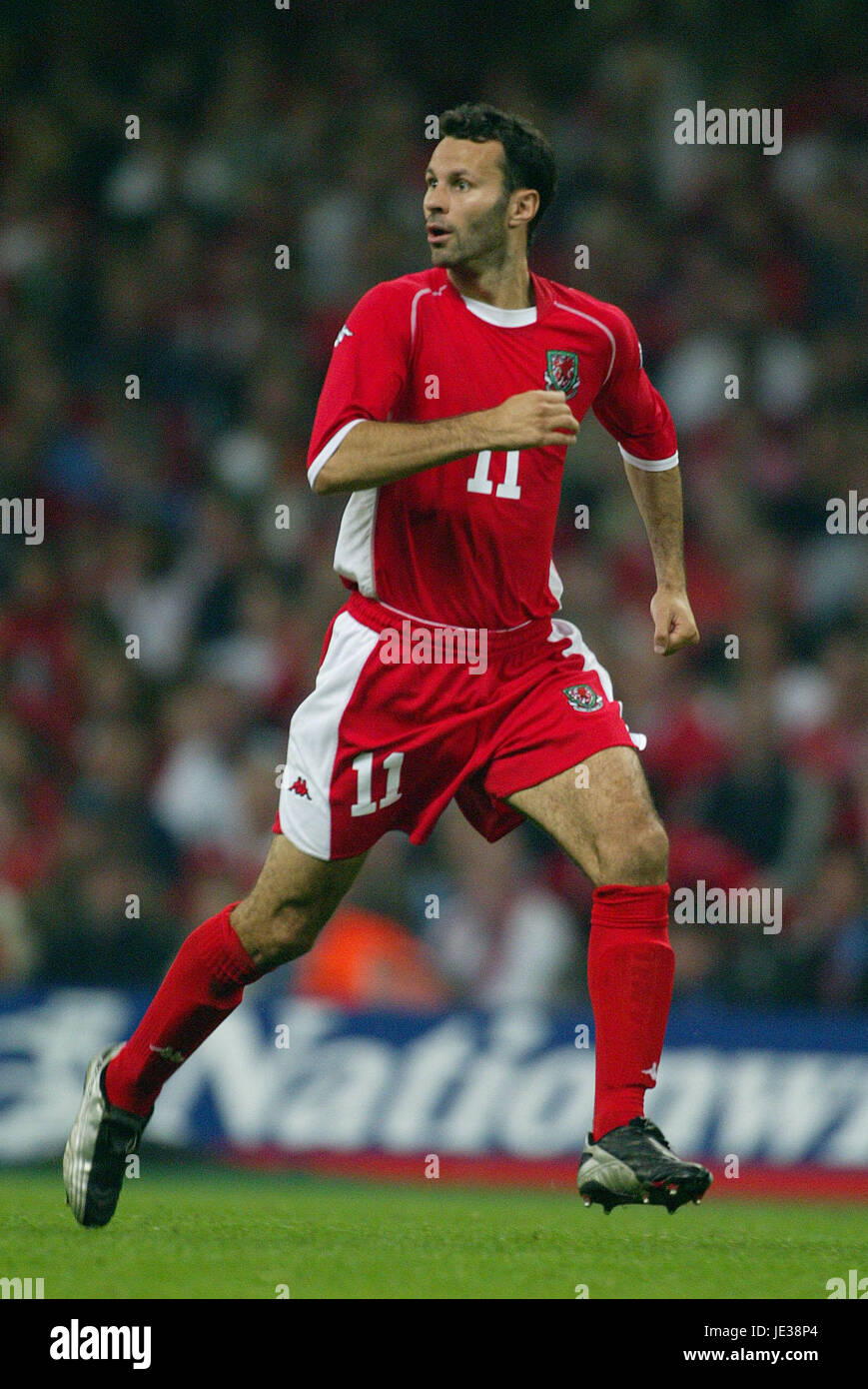 RYAN GIGGS WALES & MANCHESTER UNITED FC MILLENNIUM STADIUM CARDIFF ...