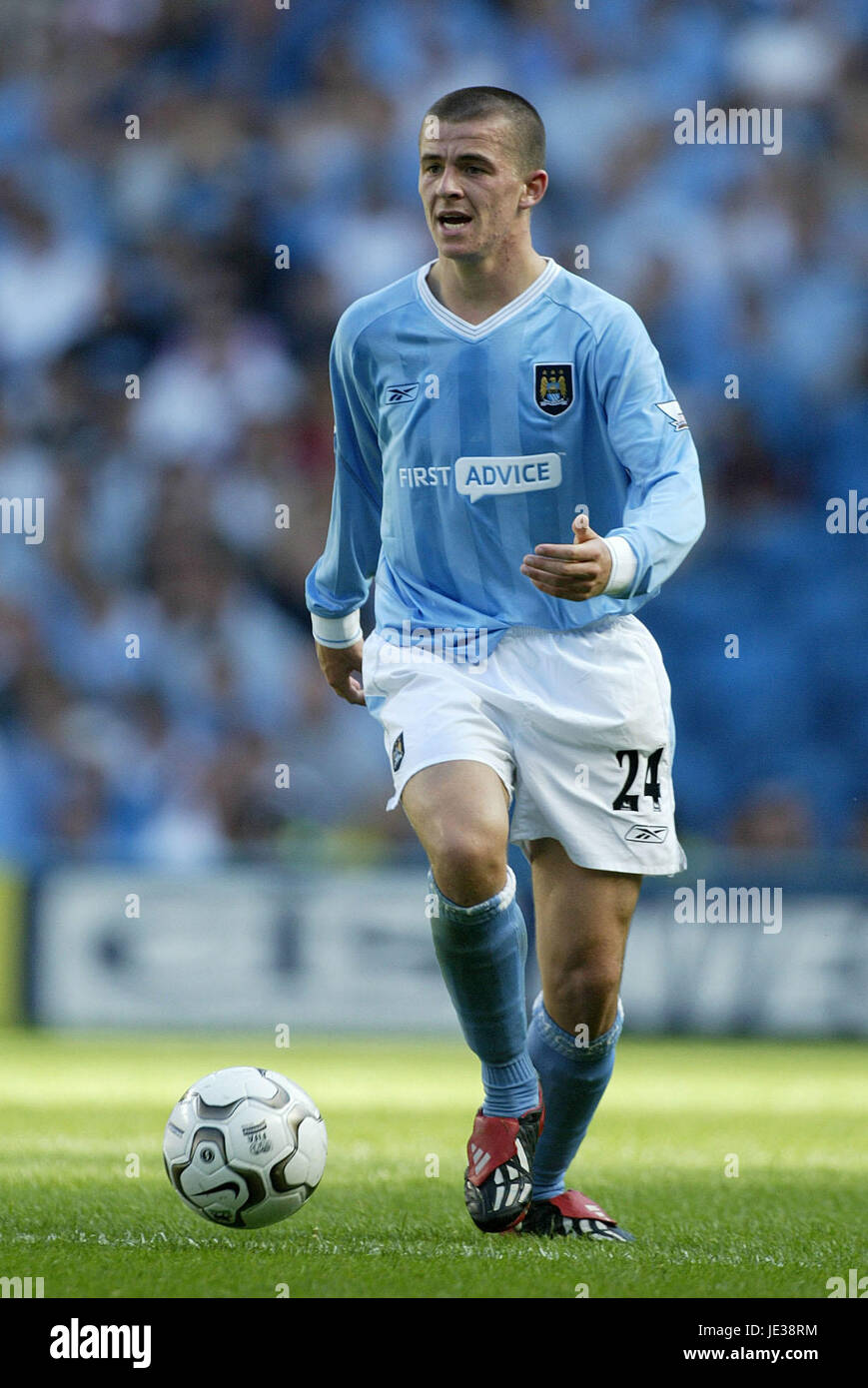 JOEY BARTON MANCHESTER CITY FC MANCHESTER STADIUM MANCHESTER ENGLAND 14 ...