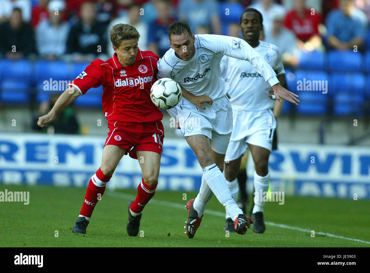 Juninho bolton hi-res stock photography and images - Alamy